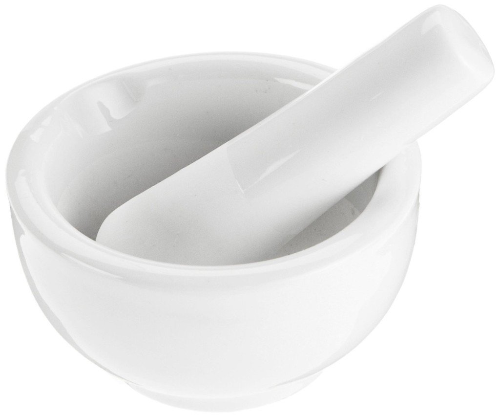 Mortaio da cucina e pestello: in marmo, porcellana e ceramica