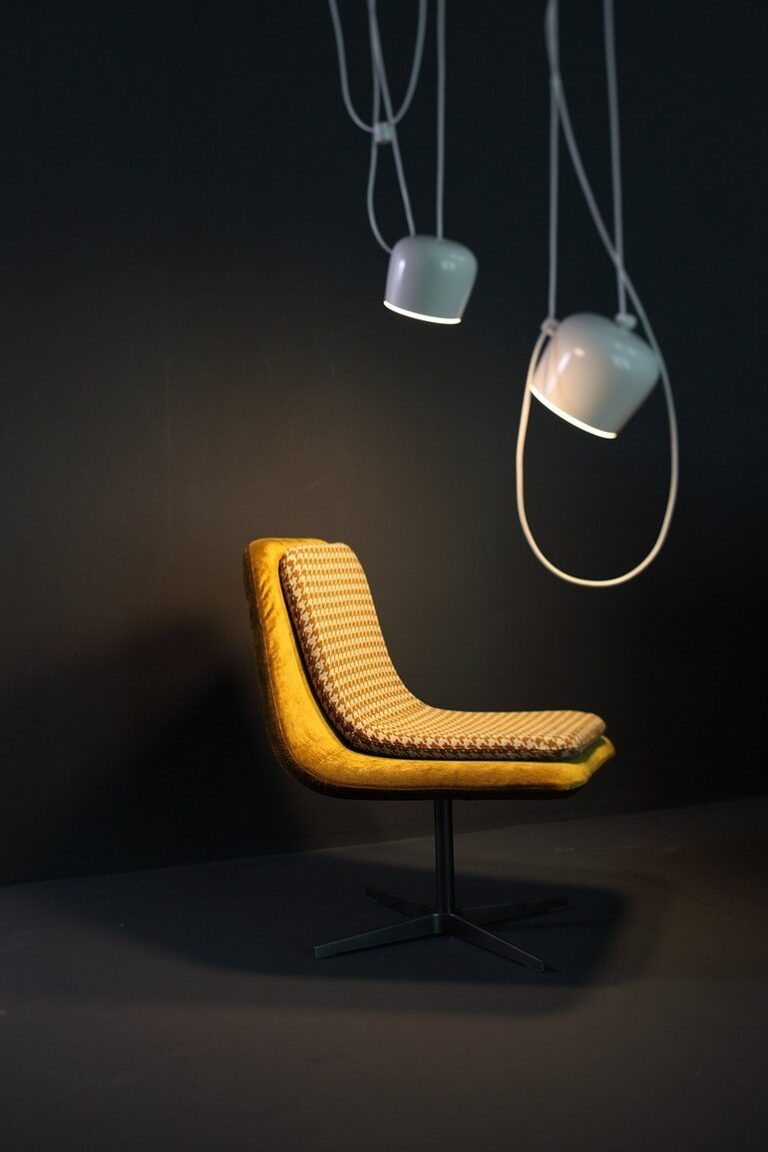 Poltroncine moderne: Ikea, Mondo Convenienza e altro