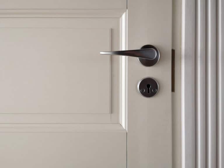 Misura delle maniglie delle porte di casa: altezza, dimensioni standard