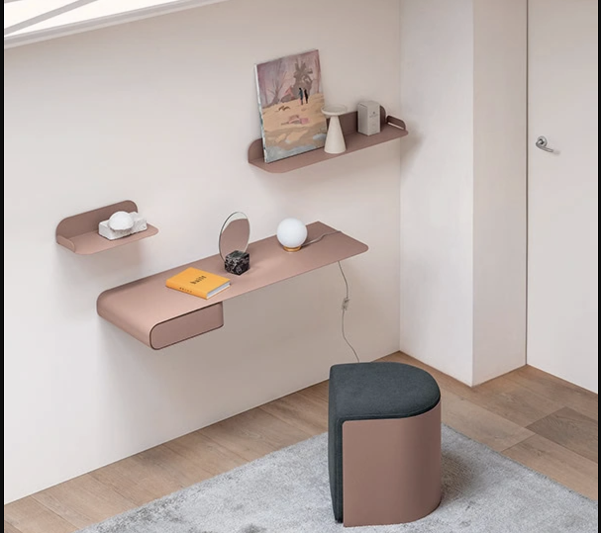 Piccola Scrivania: nuove idee per arredare il tuo ufficio in casa